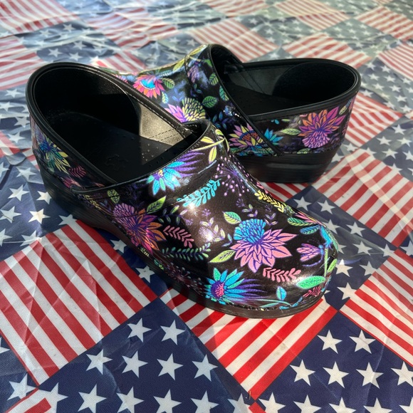 Dansko | Shoes | Dansko Work Wonders Coral Clog Floral Patent Leather ...